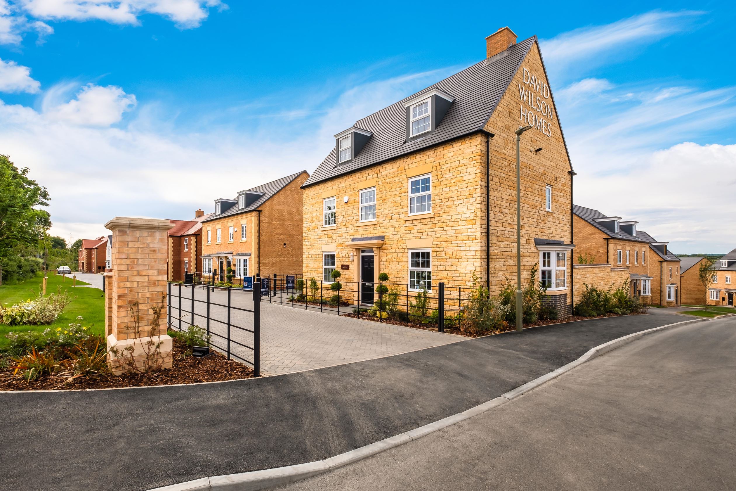 New homes in Swindon, Wiltshire | David Wilson Homes