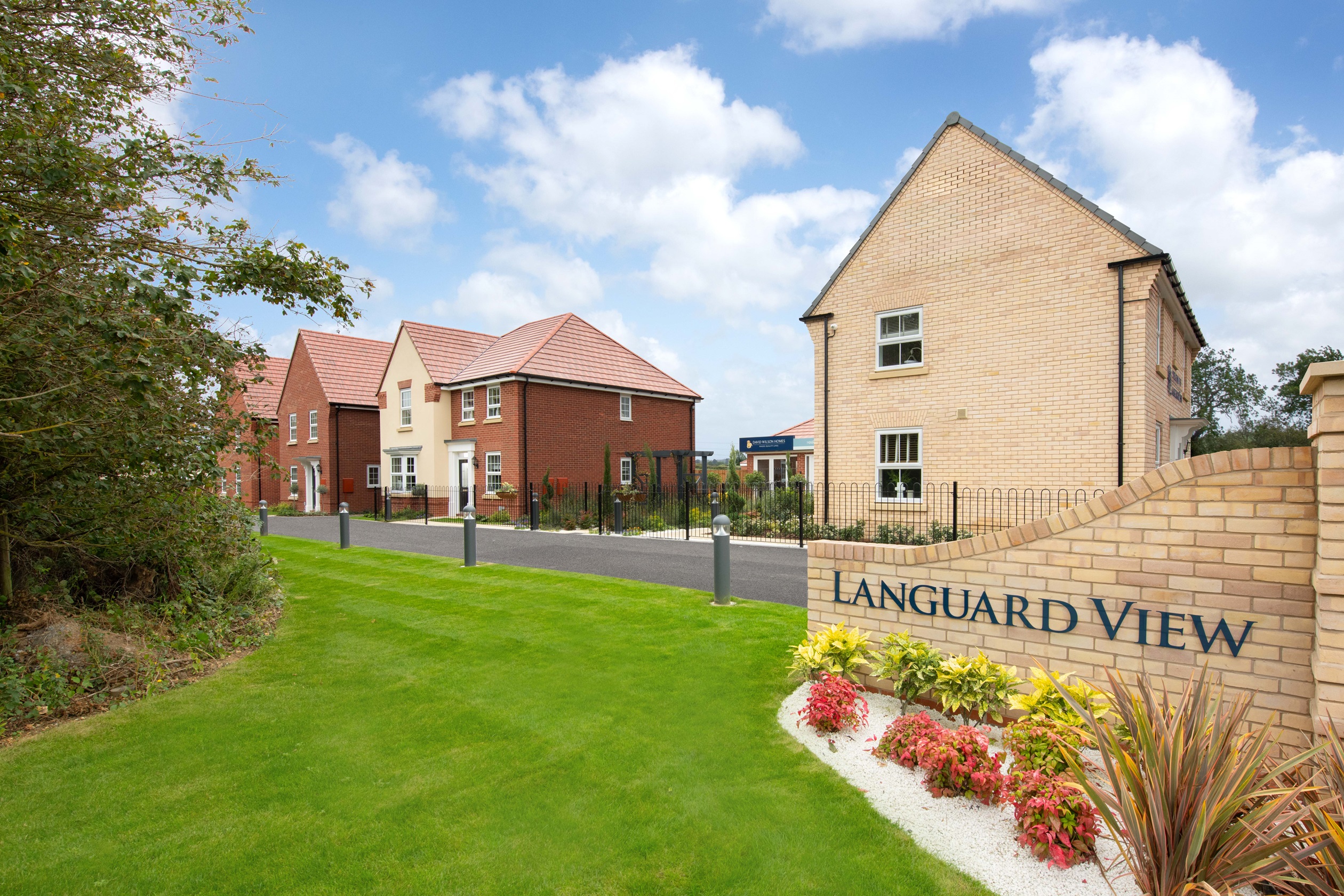 Languard View: New homes in Dovercourt, Essex | David Wilson Homes